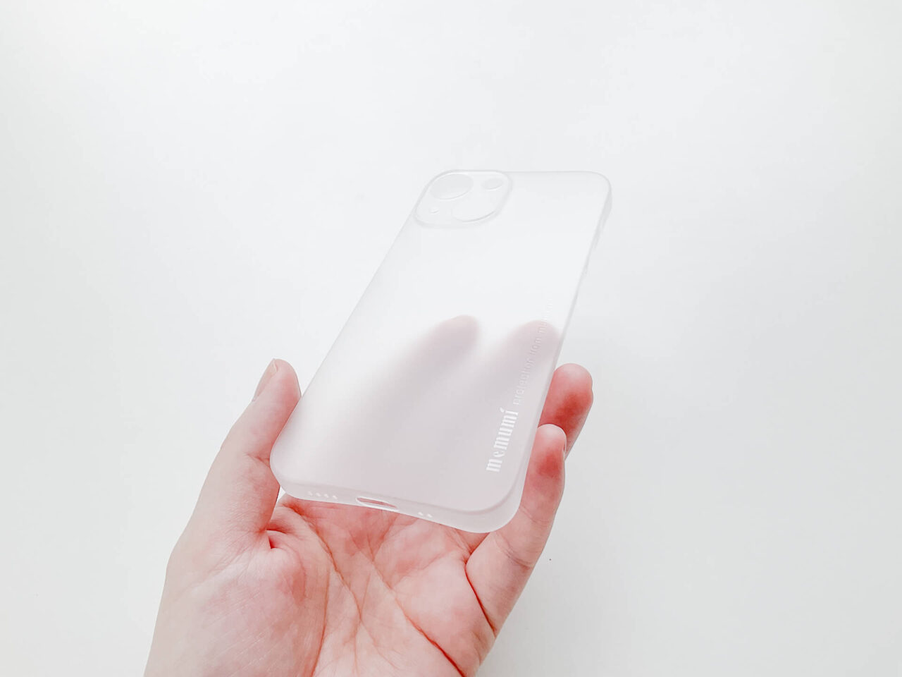 極薄iPhoneケース比較。3か月使った「memumi」のケースレビューとTHE FROST AIRとの違い｜Fuyuna Blog
